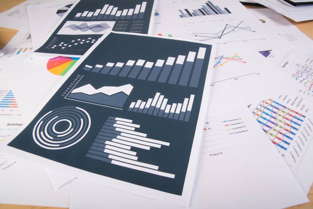 How to Build a Data Analyst Portfolio: Tips for Success