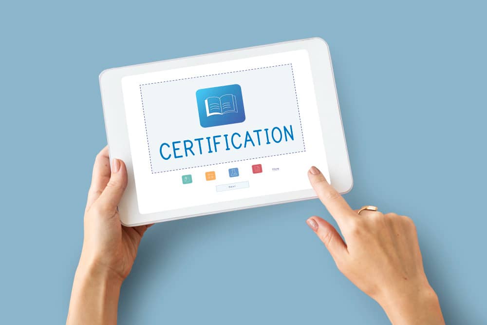 6 Popular Data Analytics Certifications: Your 2023 Guide
