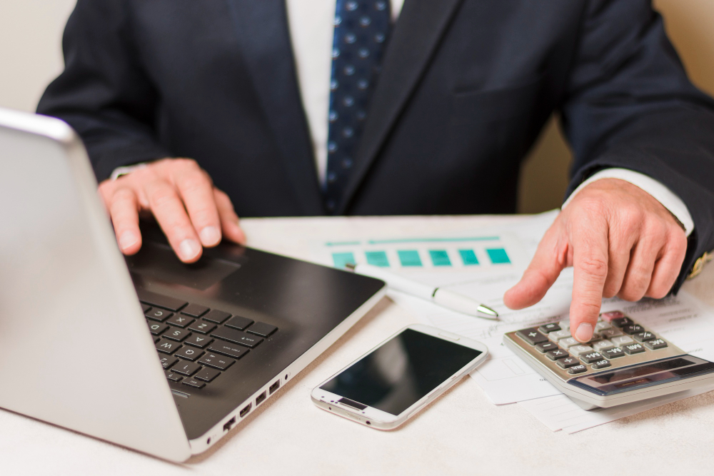 What Do an Accounts Payable Specialist Do?